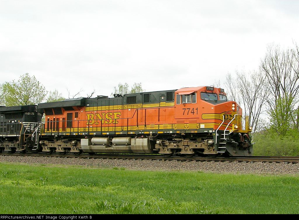 BNSF 7741